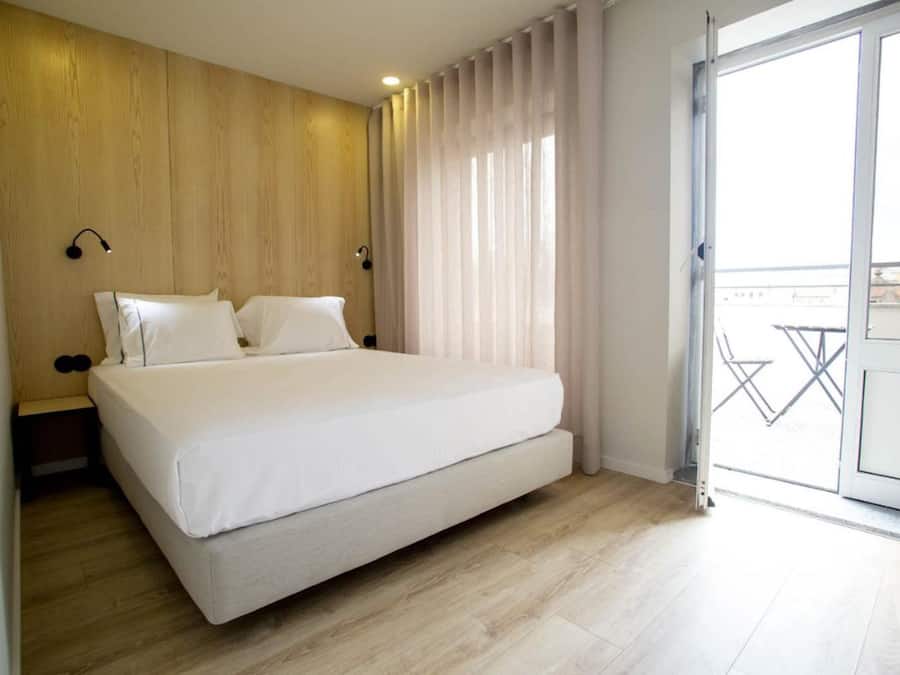 Quarto Duplo, terraço | Cofre no quarto, secretária, cortinas/cortinados opacos