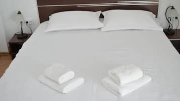 Apartamento básico, 1 quarto | 1 quarto, roupas de cama de algodão egípcio, roupas de cama premium