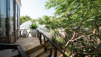 Vila superluxo, 2 quartos (Korongo) | Vista para o jardim