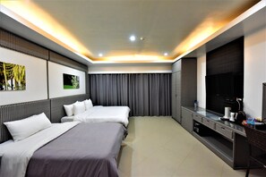 Secretária, Wi-fi grátis, roupa de cama fornecida 