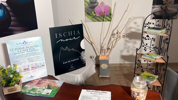 Sala(s) para tratamentos a casais, tratamentos corporais, hidroterapia