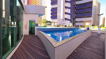 7 piscinas externas