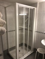 Quarto casal, 1 cama de casal, para não fumantes | Chuveiro