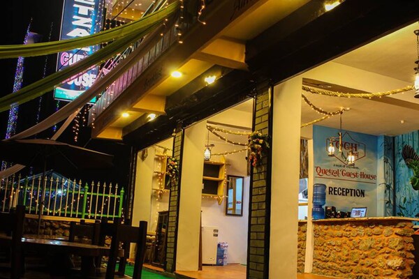 Quetzel Guest House - Pokhara