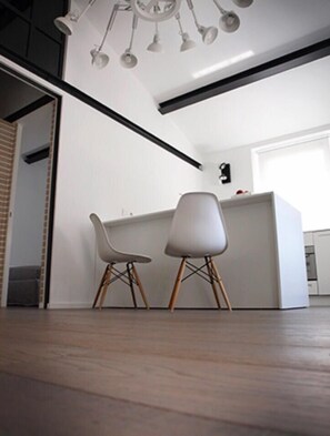 Apartamento, 2 quartos | Comodidades do quarto