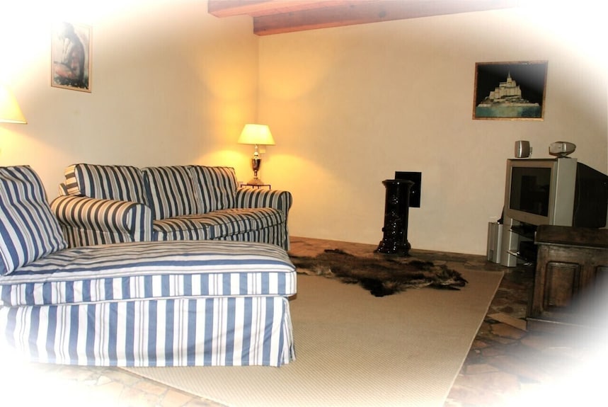 Charmante Boerderijtje 600 M Van De Stranden - Cancale