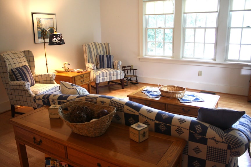 Iconic Finger Lakes Home/ Ithaca College Grad May Weekend Open 2026 - 인터레이큰