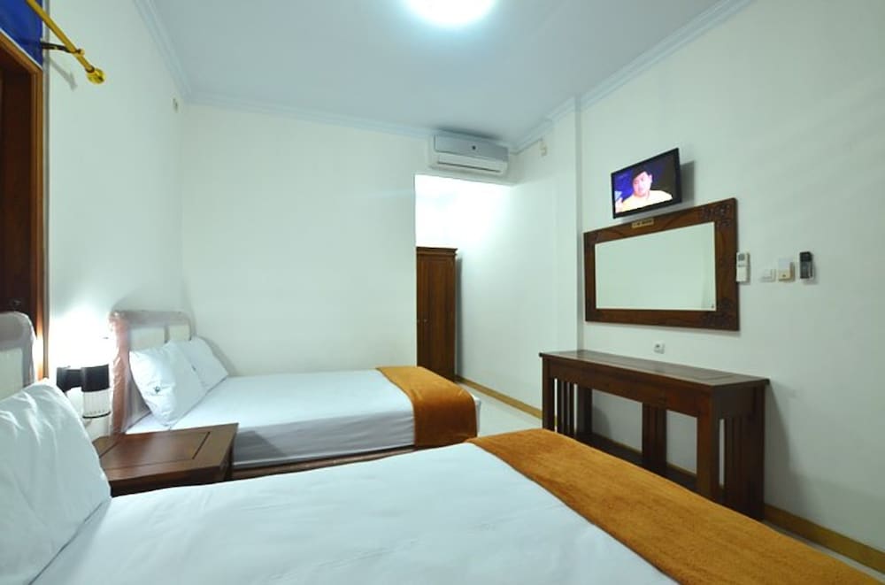 Hotel Bukit Uhud Yogyakarta - Yogyakarta
