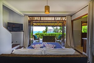 Apartamento premium, várias camas, para não fumantes | Frigobar, individualmente decorados, individualmente mobiliados