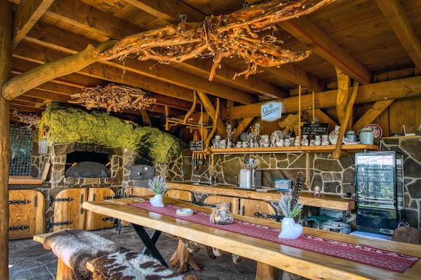 Área para churrascos e piqueniques