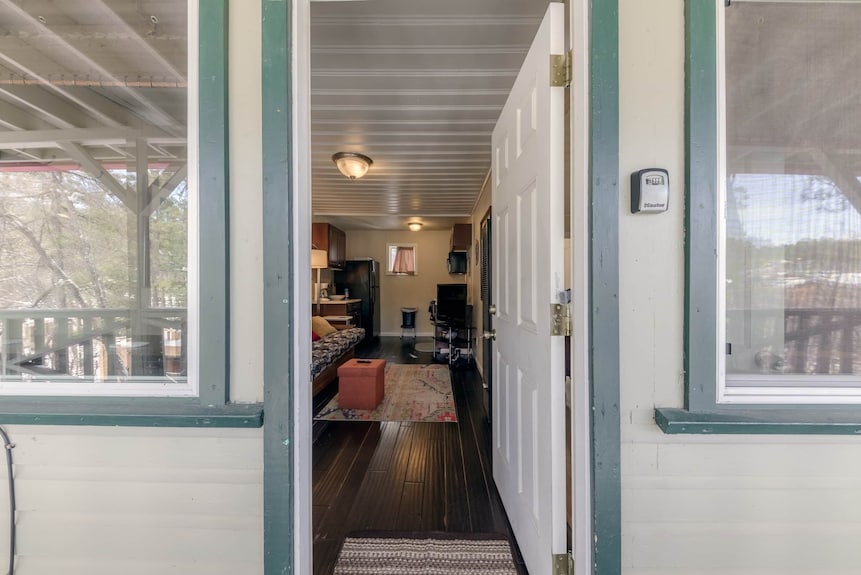 Relax Mid-town On River! Amazing Loc - Opt Hot Tub - New Mexico