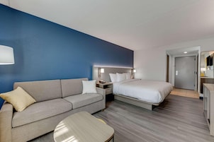 1 quarto, escrivaninha, cortinas blackout, quartos à prova de som