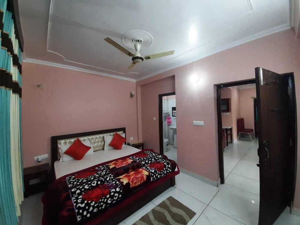 Hill View Homes - Sattal