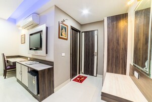 Quarto Royal | Secretária, quartos insonorizados, roupa de cama fornecida 