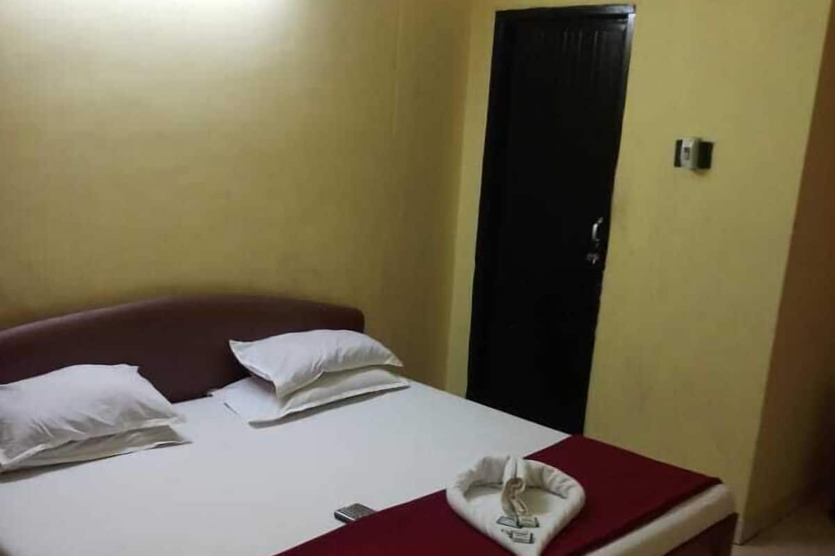Quarto casal luxo, 1 cama de casal | Camas extras/dobráveis (sobretaxa), Wi-Fi de cortesia