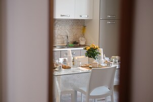 Pequeno-almoço tipo buffet diário incluído 