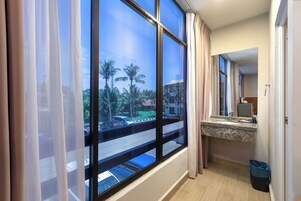 Quarto casal standard, 1 cama King (King or Queen) | Banheiro | Chuveiro, produtos de toalete grátis, bidê, toalhas de banho