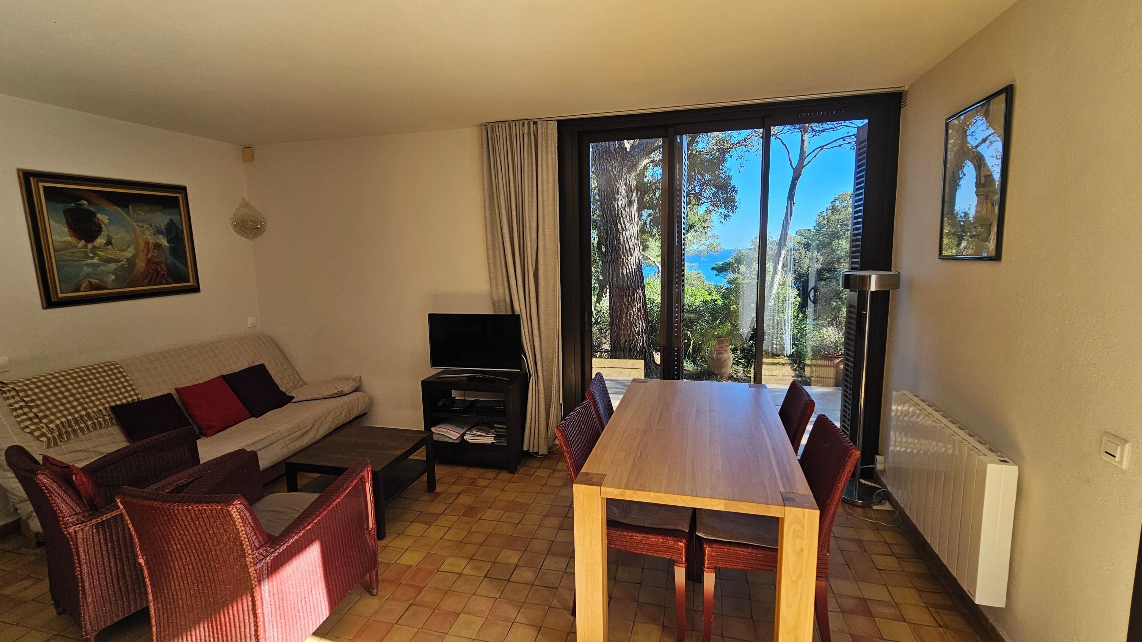 Maison Coquette Avec Jardin Sous Les Pins Et Belle Vue Sur Mer Au Gaou-bénat - Parc national de Port-Cros