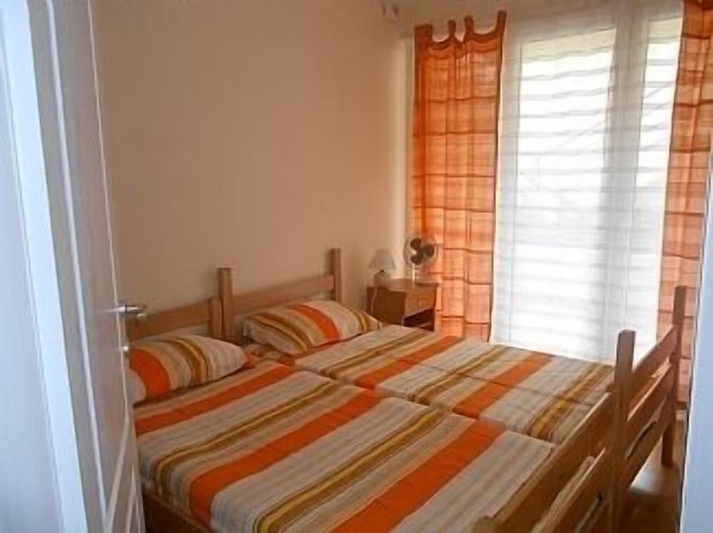 Apartment With Pool. Amazing Picturesque Views Of Kotor Bay <Br>internet Satellite - Kotor