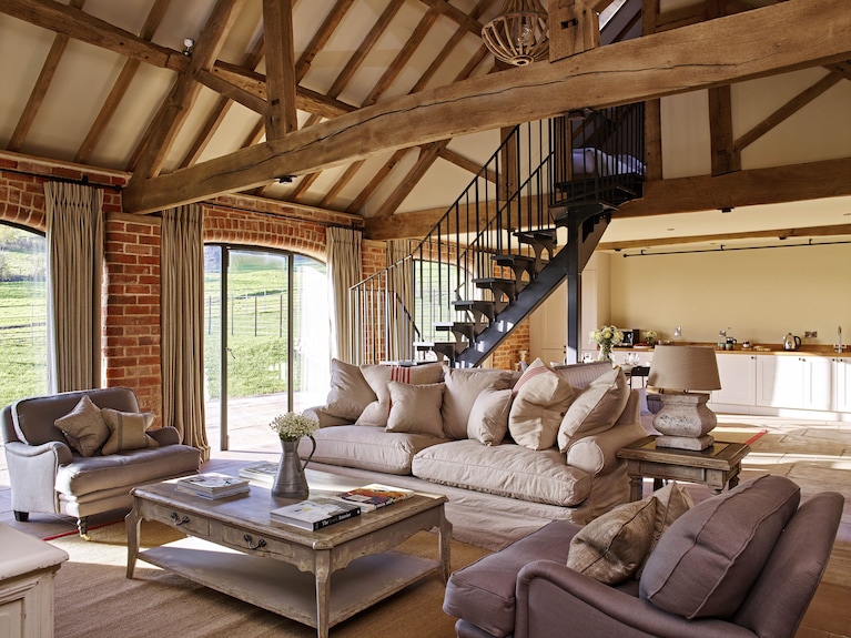 Luxury Holiday Barns Which Can Be Hired Individually Or Exclusively - Malvern