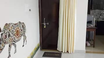 Quarto família, banheiro privativo | Camas Select Comfort, cofres nos quartos, Wi-Fi de cortesia