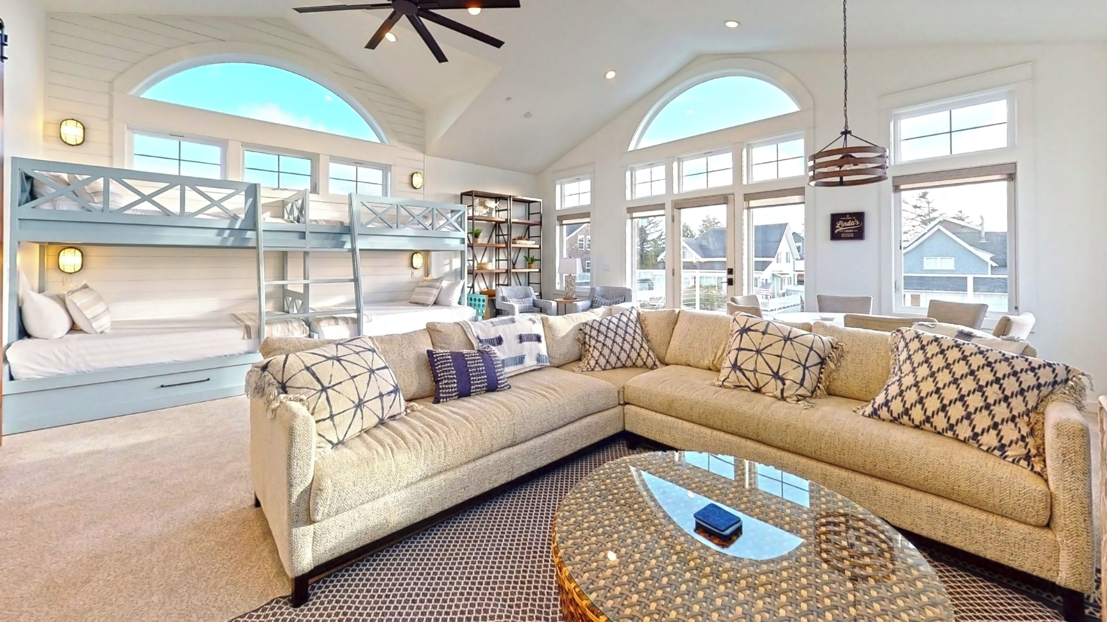 Ocean View: Serenity House:  Seaside Vacation Homes, Inc Managed - Seaside, OR