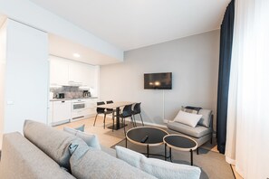 Estúdio clássico | Área de estar | TV de plasma