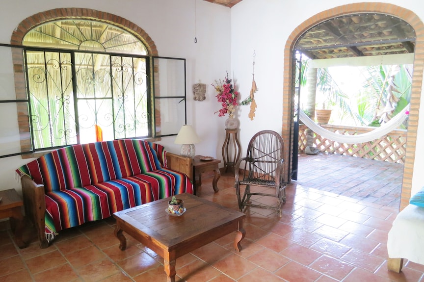 Casa Solana, Wonderful Large Outdoor Porch And Many French Doors Plus Pool - Sayulita