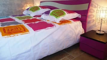 Quarto Duplo, vista para a piscina (Art Déco) | Roupa de alta qualidade, camas de colchão Select Comfort