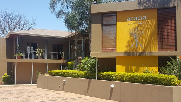 Acacia Guesthouse - Nelspruit