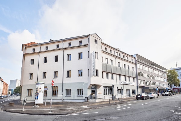 Djh Jugendgästehaus Bermuda3eck Bochum - Hostel - Bochum