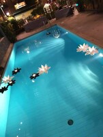 Piscina exterior sazonal 