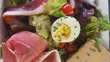Alimentação e bebidas