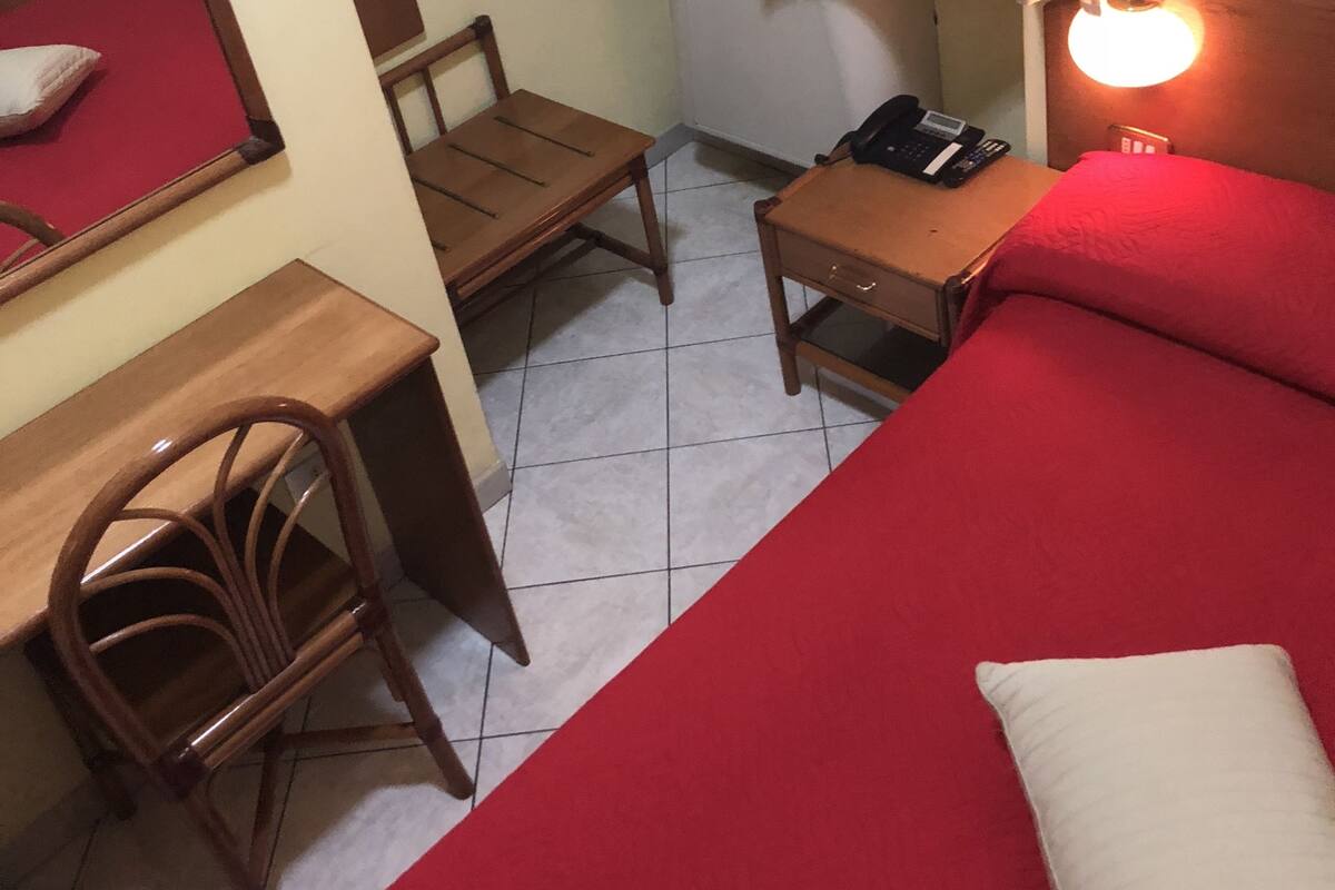 Quarto Individual Standard, 1 cama individual extragrande, não fumadores | Wi-fi grátis 