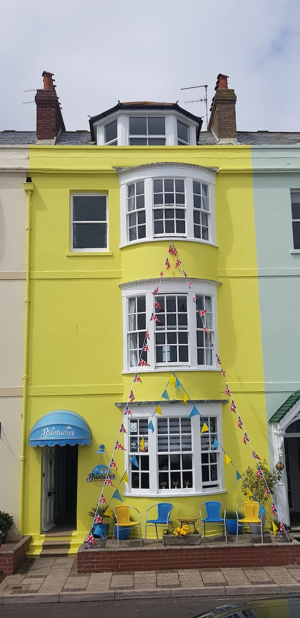 Brunswick Bed & Breakfast - Weymouth