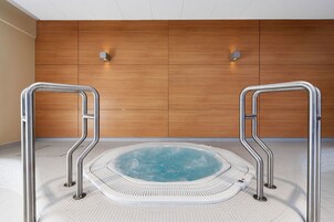 Sauna seca, massagens