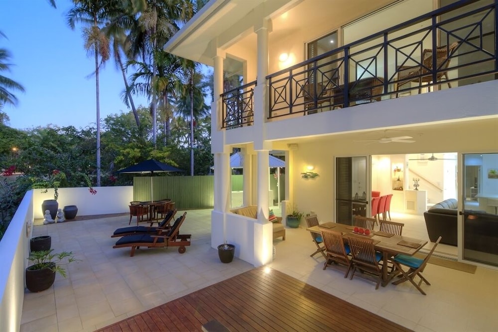 Whispering Palms - Frente A La Playa De Lujo - Port Douglas