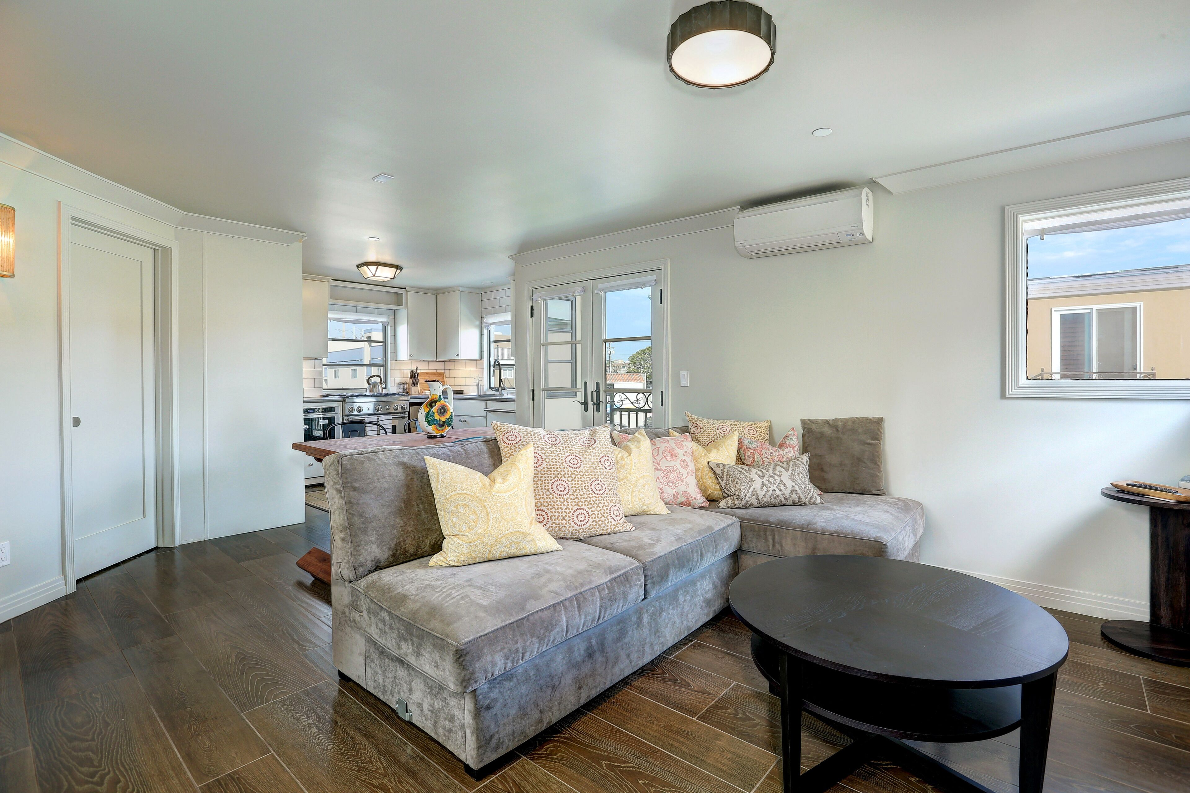 22 Party Houses To Rent For One Night In Los Angeles - Updated 2023 ...