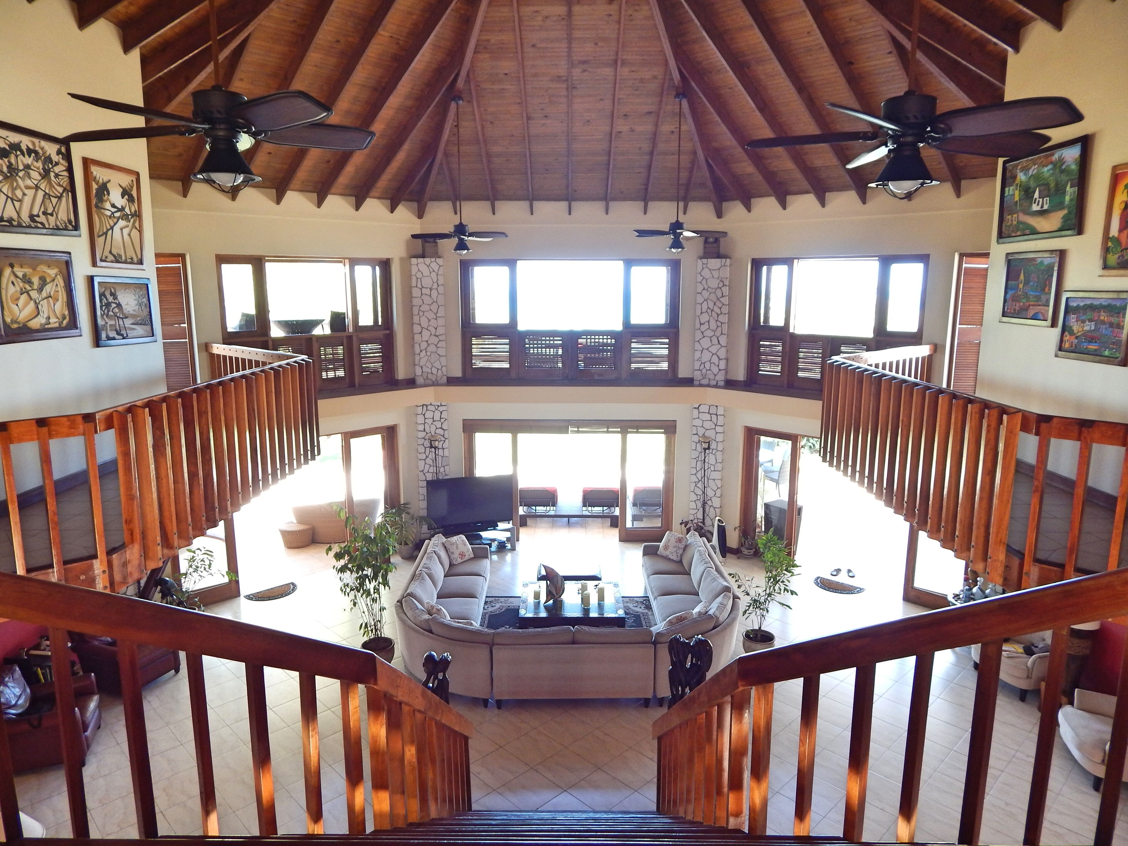 Hermosa Villa Frente Al Mar Con Piscina Privada Y Bar (Con Todo El Personal) - Negril