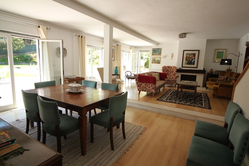 Cascais Downtown, Villa With Pool And Garden - Cascais