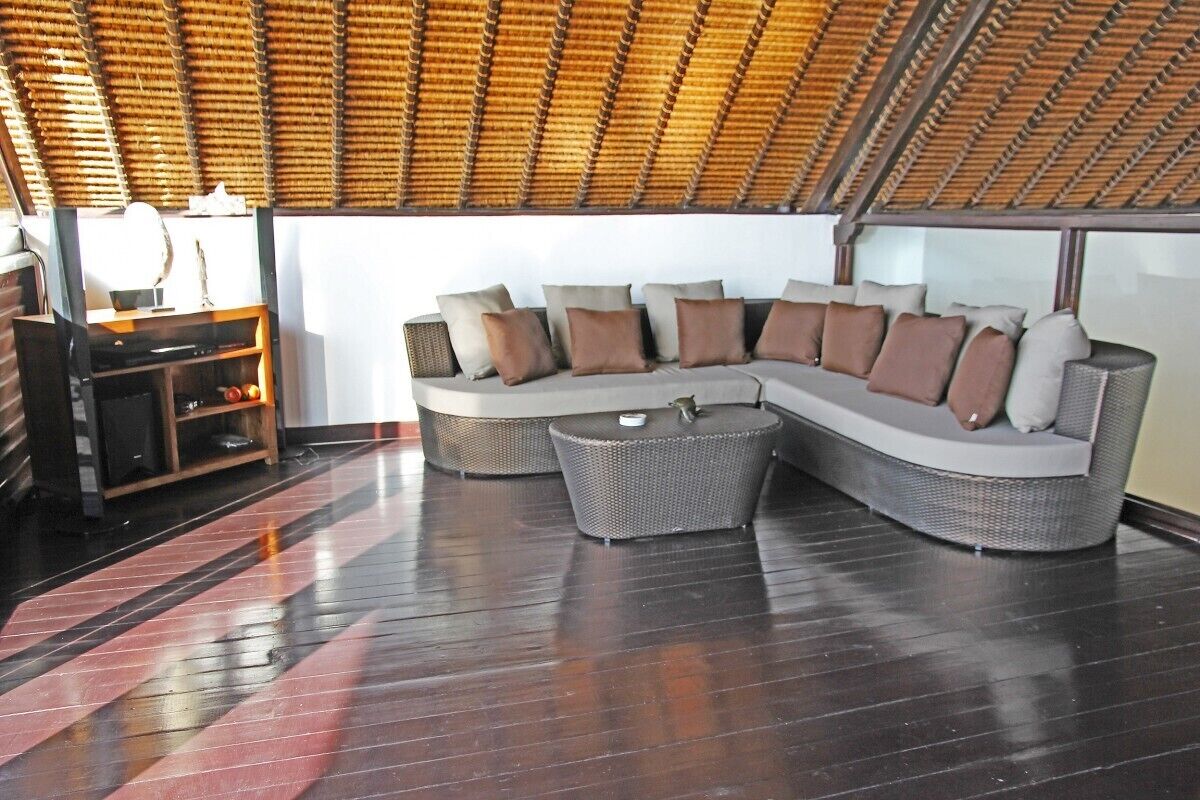 Villa Tri Murti, Lovina Beach Villa With Private Swimming Pool At - Up To 10 People - Bali