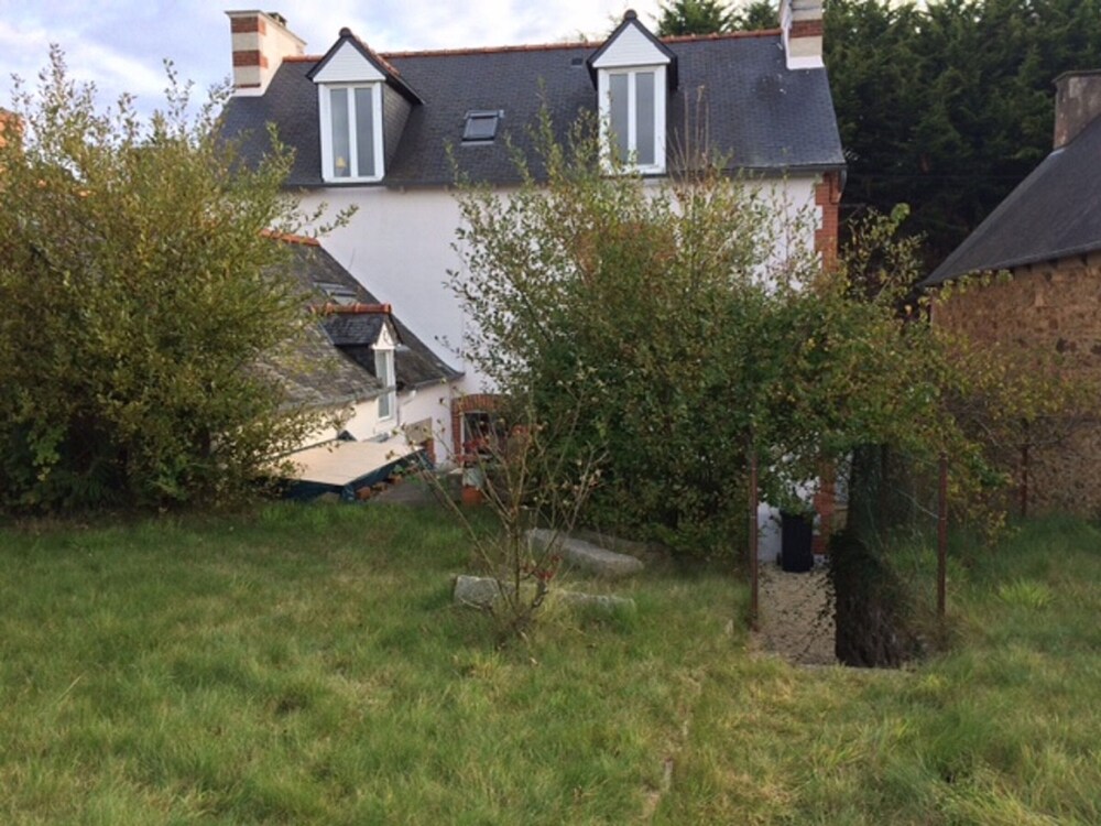 Maison Familiale Centre Bourg, 5 Minutes De La Mer - Plage de Plouha (Bréhec)
