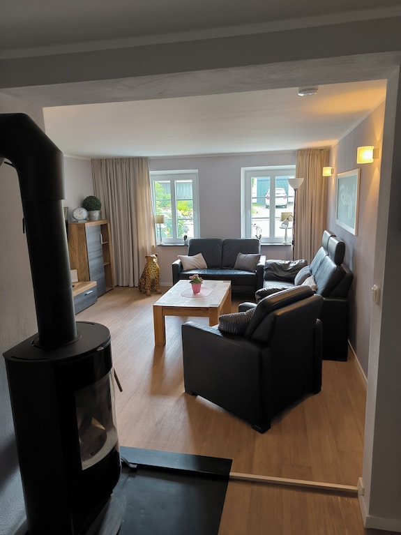 Comfort Holiday Home Near Schleswig Vis-a-vis Unesco World Heritage Site Haithabu - Fahrdorf