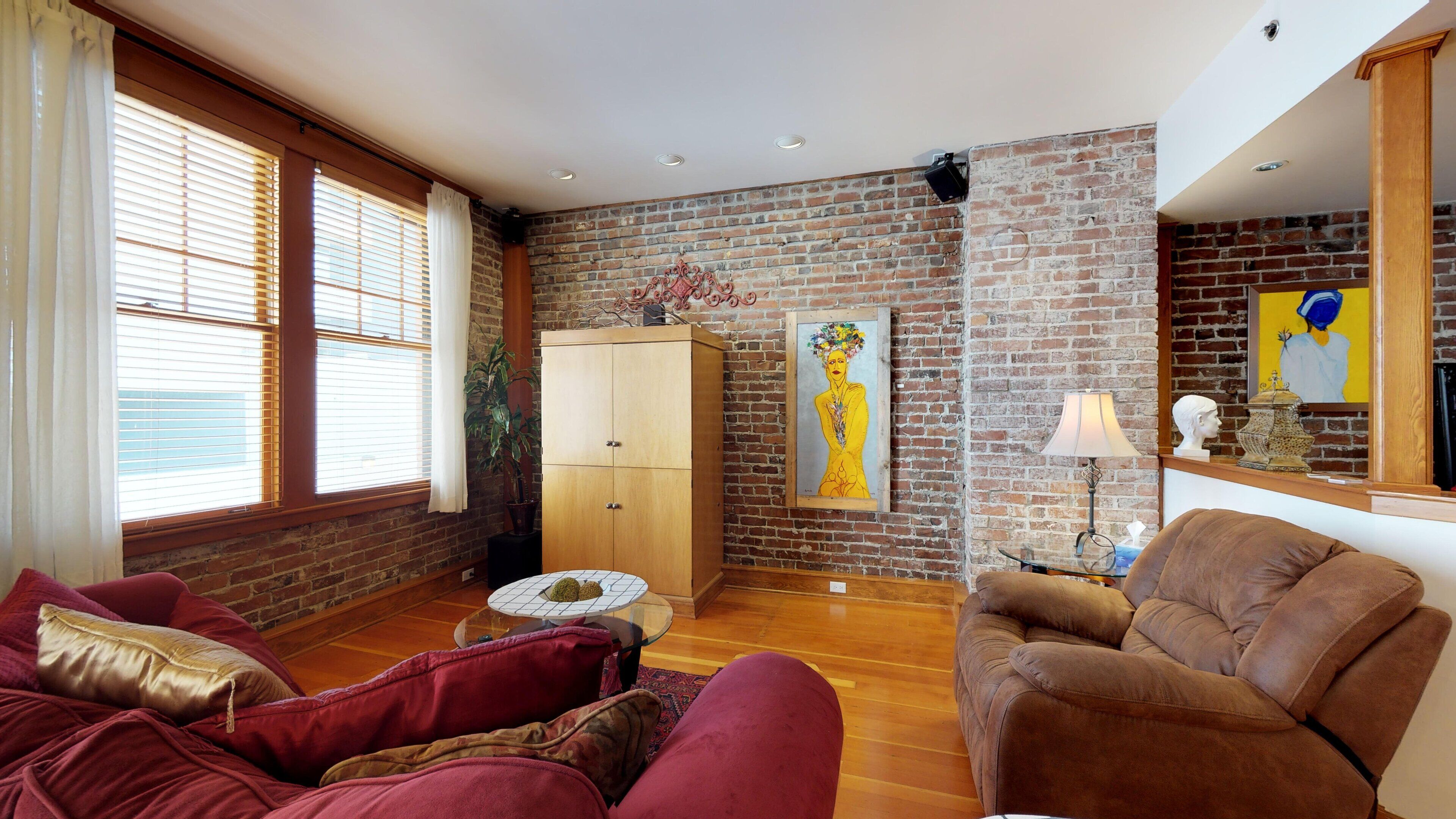 Promo 15% Weekly/45% Monthly Discount\ntacoma's Theater Dist. High-end Condos. - Tacoma, WA