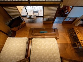 Casa (West) | Com decoração personalizada, com mobília individualizada 