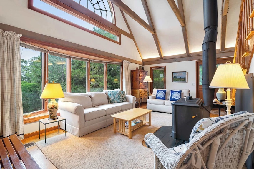 Private Beach And Roof Top Deck! - Orleans, MA