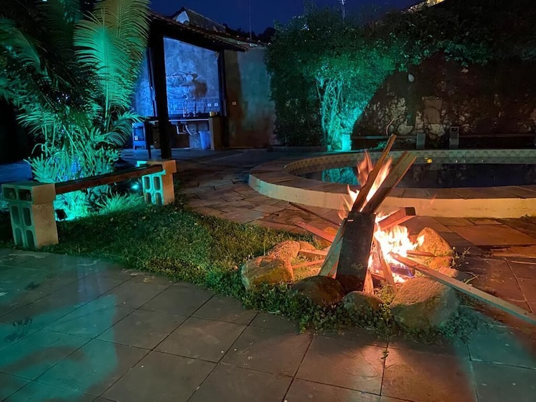 Casa Com Piscina Canto Do Forte, 10 Pessoas - Praia Grande