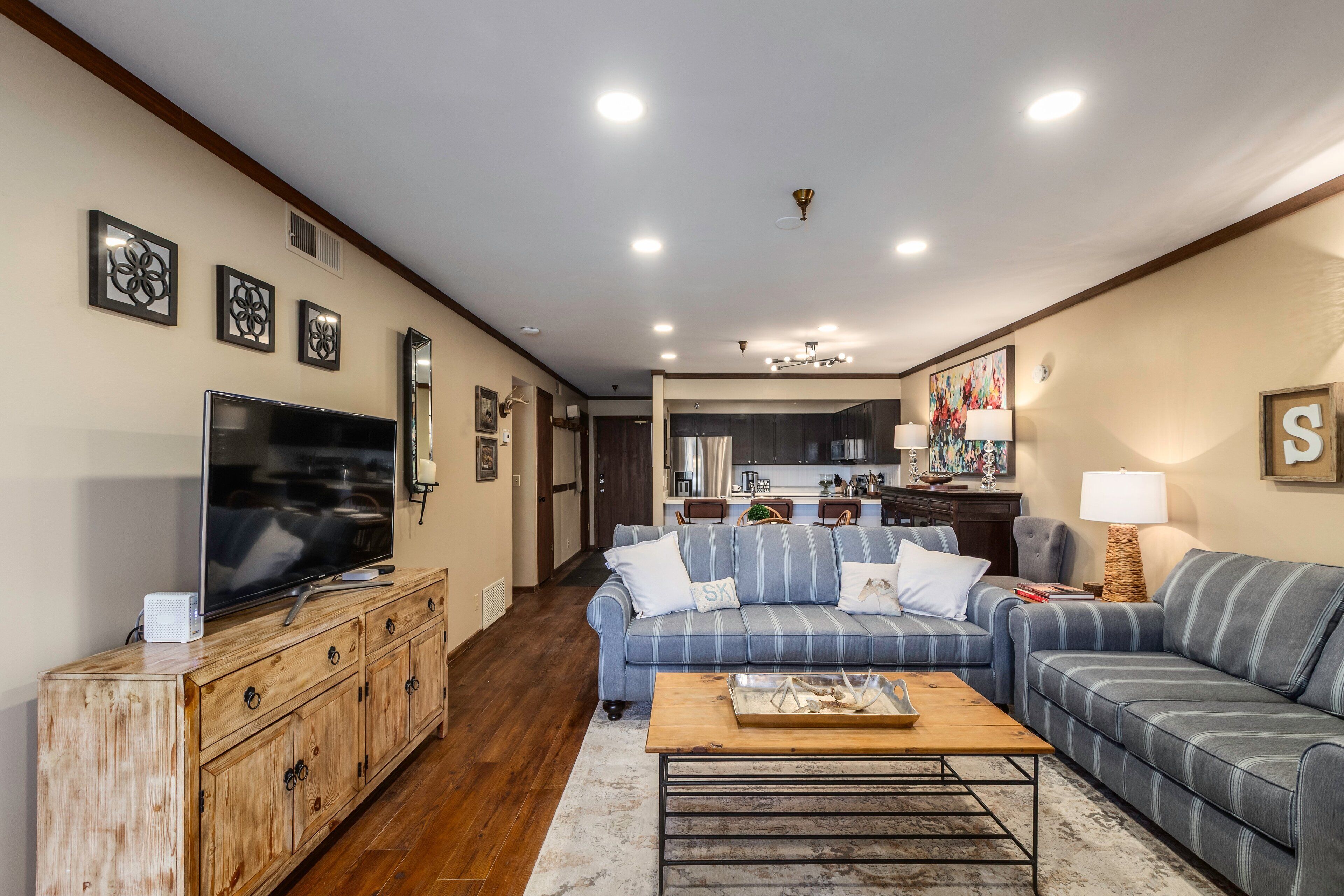 Ski Condo + Hot Tub Empire Coalition 202 Walk To Main + Pc Ski 2b/2b - Snowbird, UT