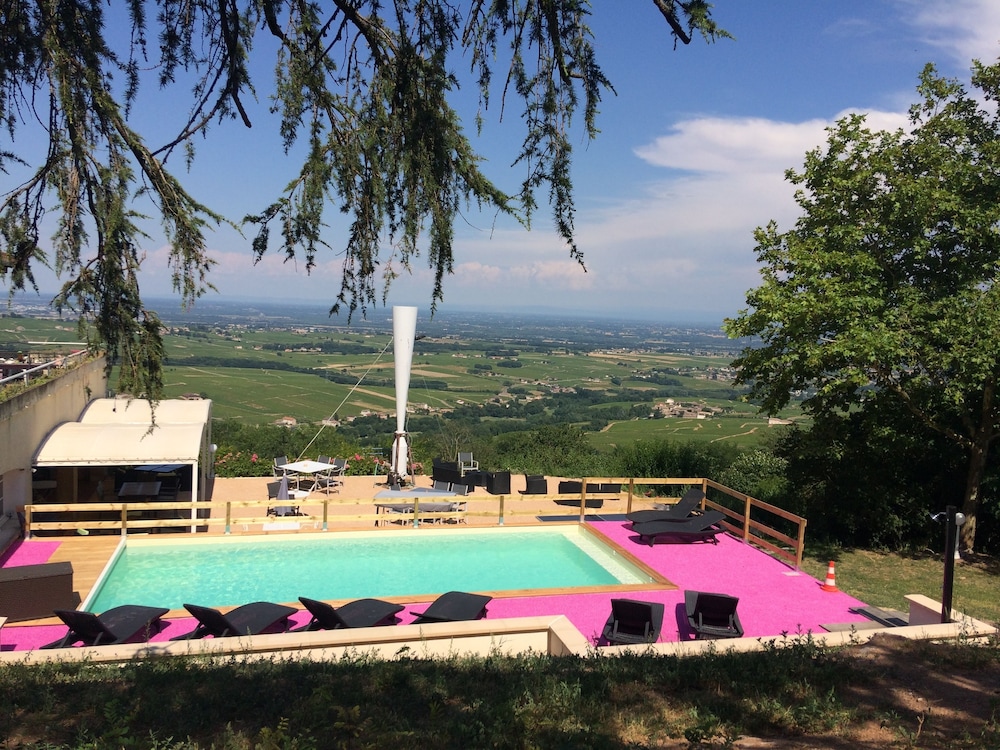 Auberge Les Hauts De Chenas - Juliénas
