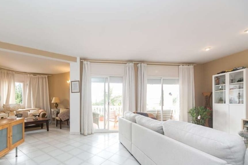 Villa Sitges Palm Garden: 5 Min Walk From Beach With Tropical Garden And Pool - Sitges